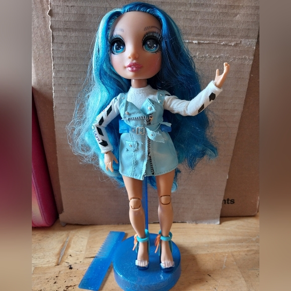 rainbow high | Toys | Rainbow High Skyler Bradshaw Cheer Doll Stand And ...
